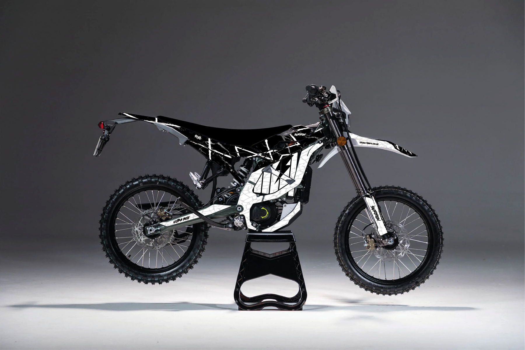 Surron Ultra Bee "GLOW" WHITE Graphics Kit – TB Graphics LTD